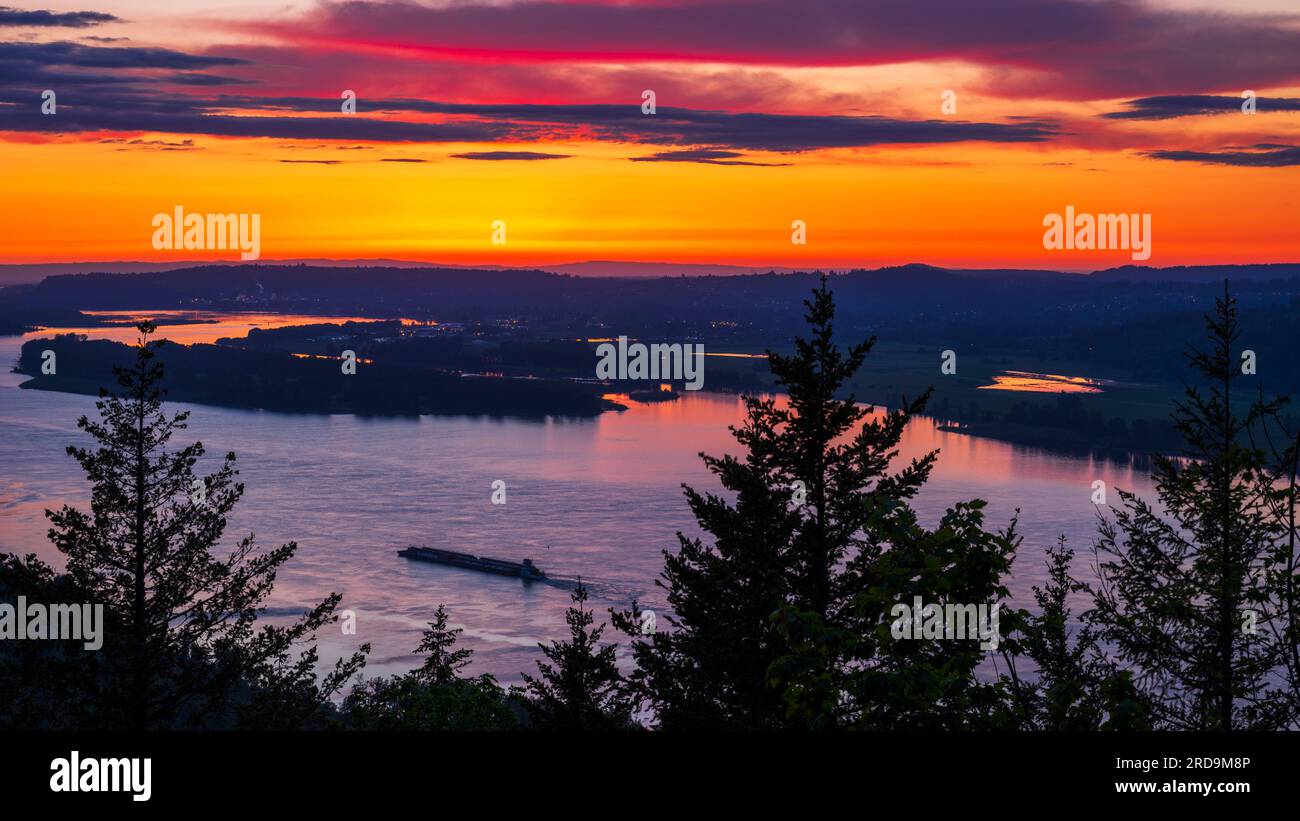 Sunset over the Columbia River (barge visible), Columbia River Gorge ...