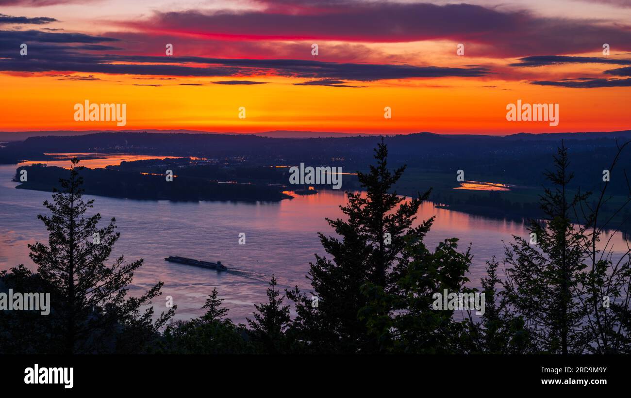 Sunset over the Columbia River (barge visible), Columbia River Gorge ...