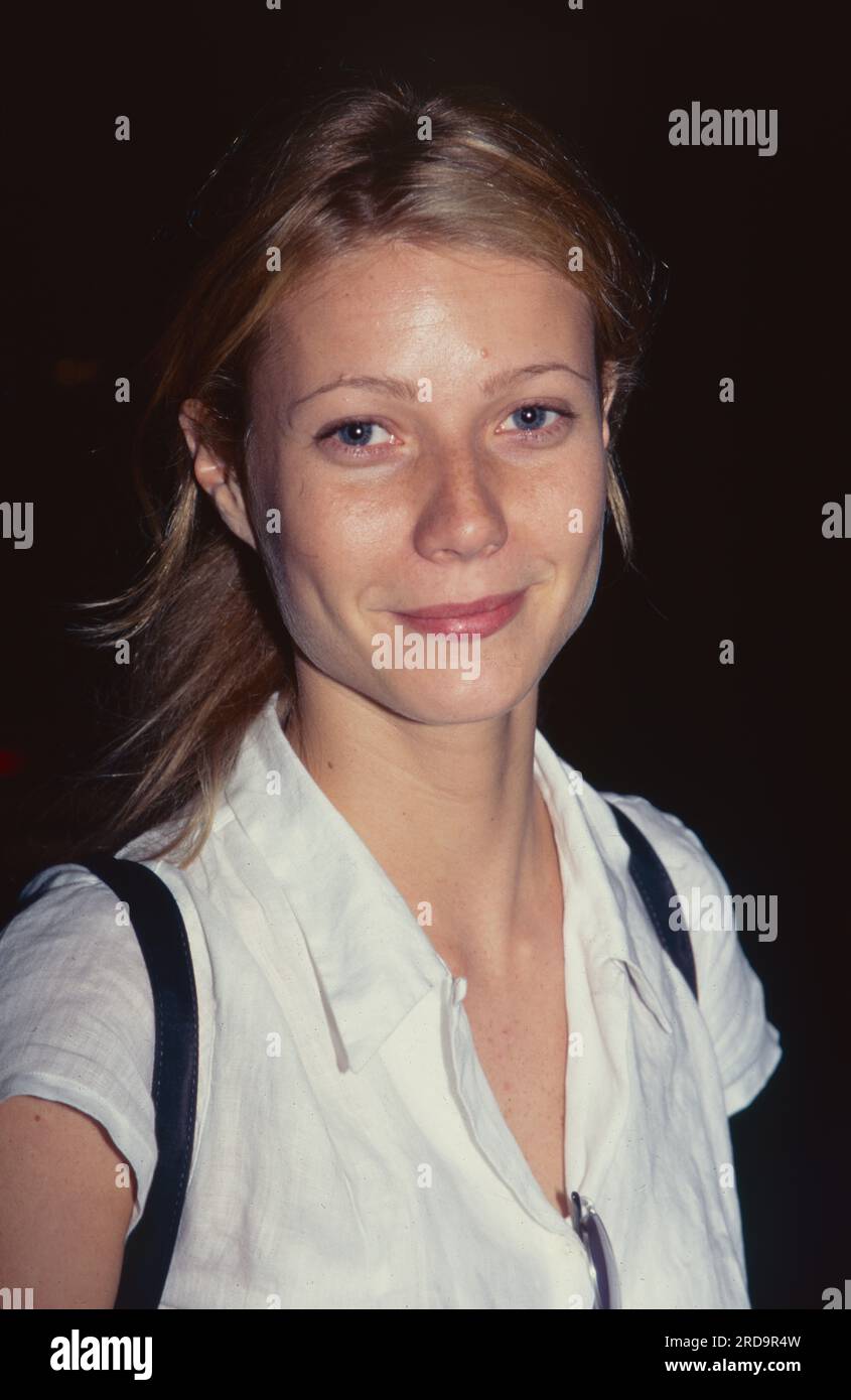 Gwyneth Paltrow attends the premiere of David Fincher's "Se7en" in New ...