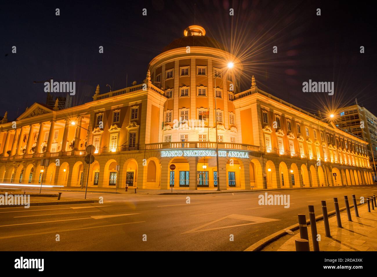 Luanda skyline night hi-res stock photography and images - Alamy