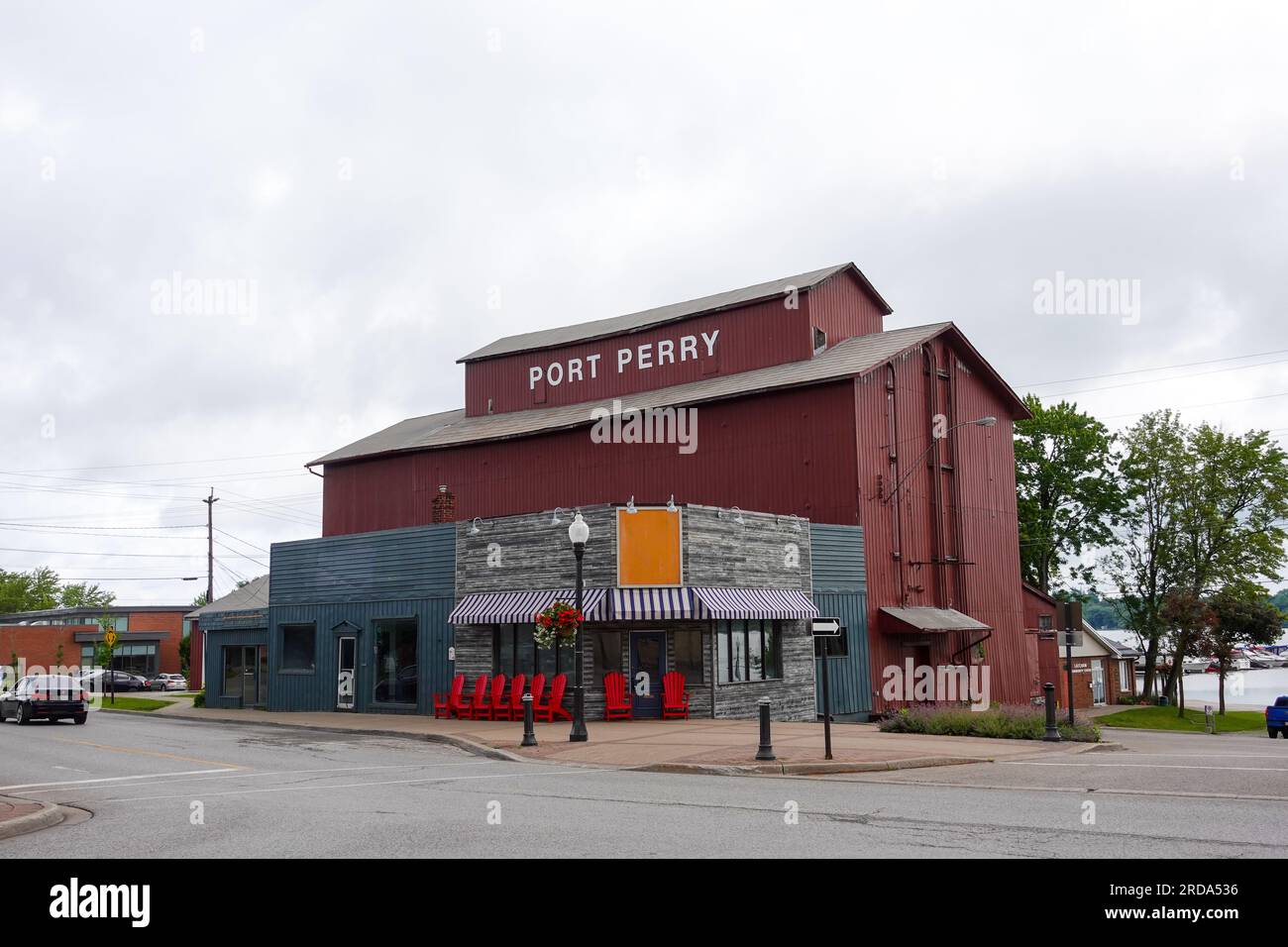 Port perry grain elevator hi-res stock photography and images - Alamy