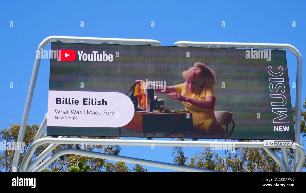 Barbie billboard hi-res stock photography and images - Alamy