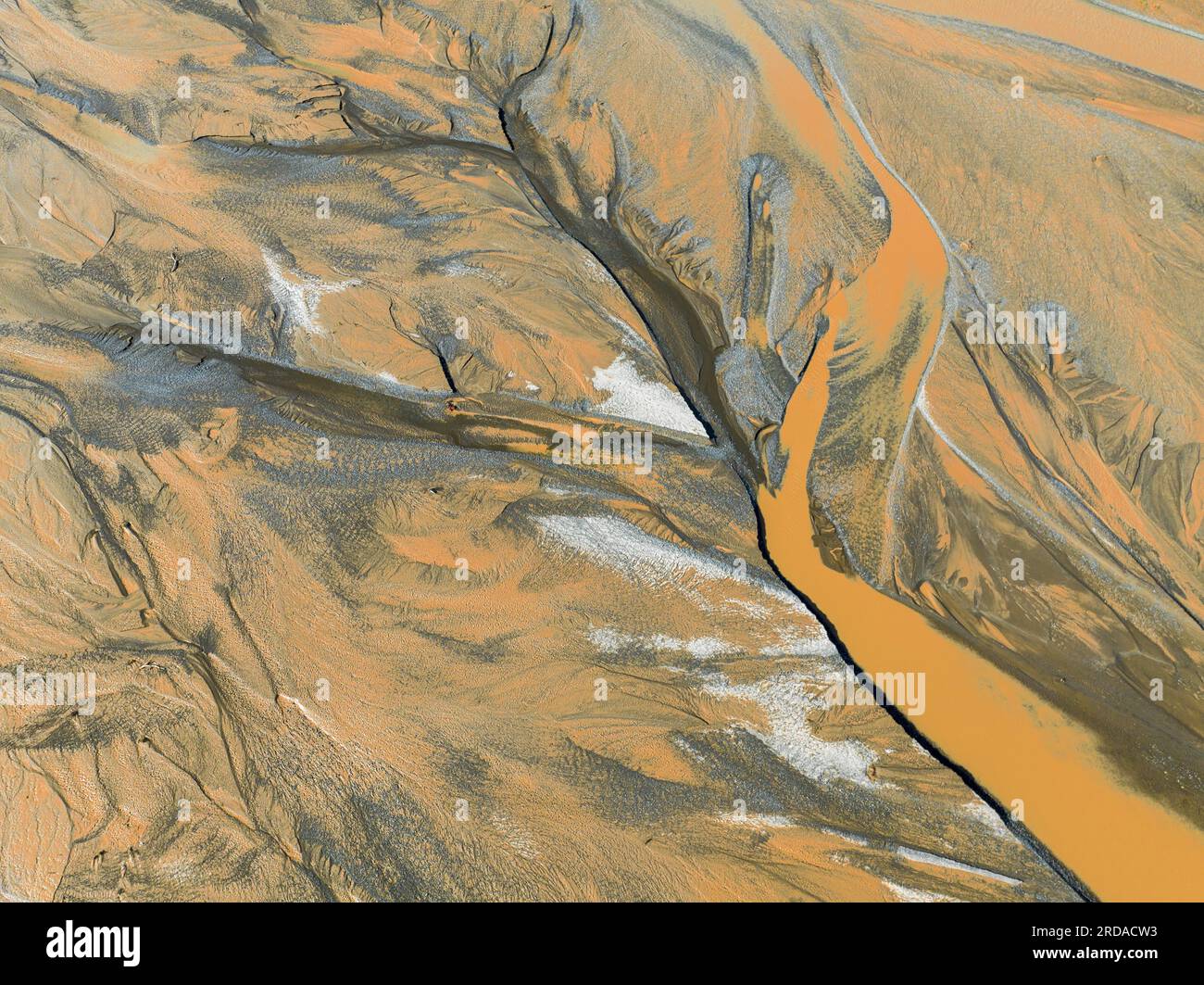 Aerial photo shows a stunning landscape of Cherchen River in Qiemo ...