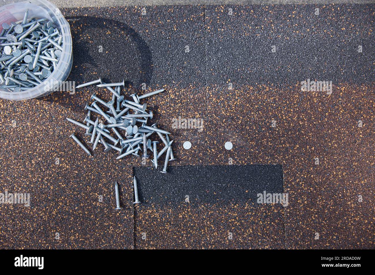 Flexible roof tiles hi-res stock photography and images - Alamy