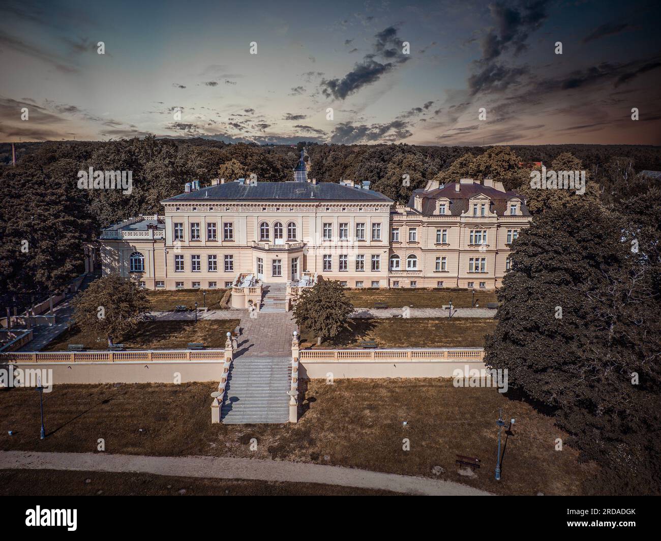 Palace and park complex in Ostromecko, Poland Stock Photo - Alamy