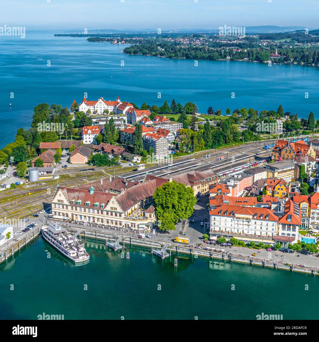 The famous harbour entrance of Lindau on Lake Constance from above ...