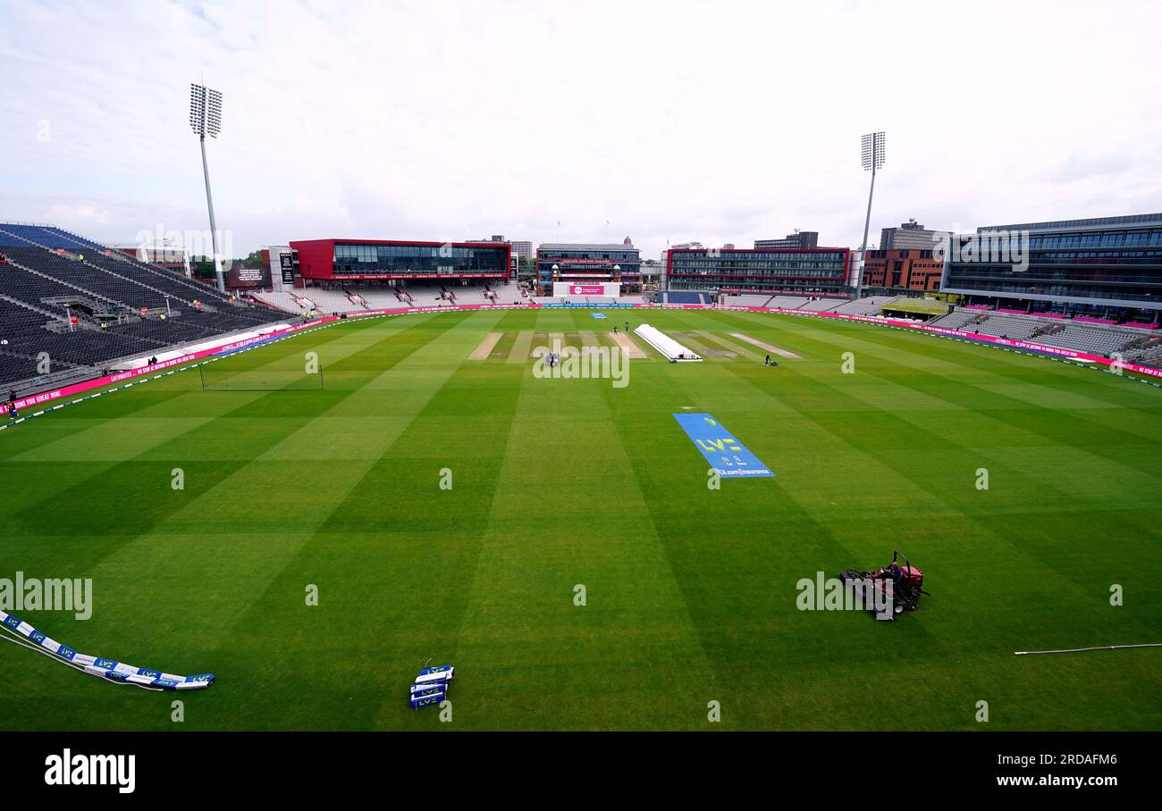 Emirates old trafford cricket ground hi-res stock photography and ...