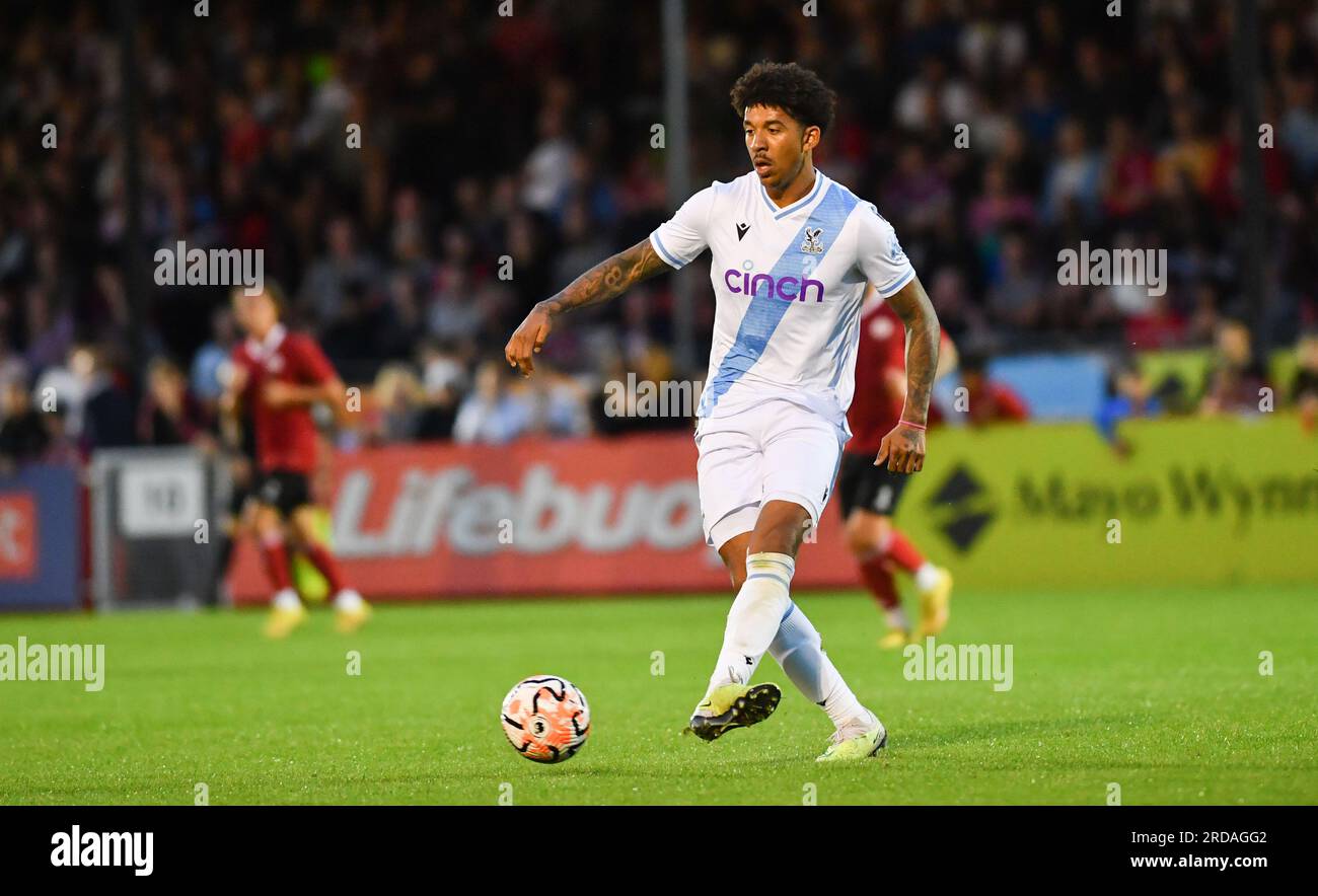 Footballer chris richards hi-res stock photography and images - Alamy