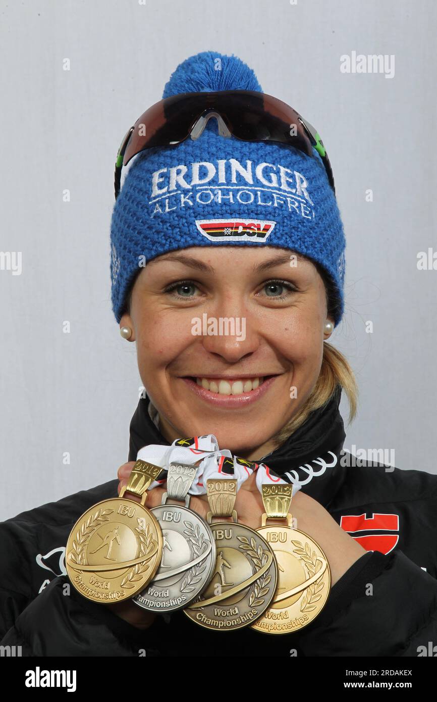 Magdalena NEUNER mit 2 Goldmedaillen 1 Silbermedaille 1 und ...