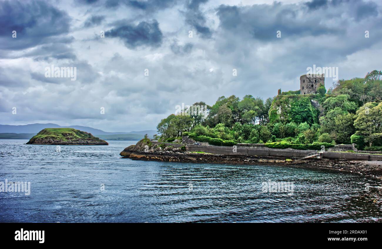 Dunollie Castle, Oban, Argyll, on the west coast of Scotland Stock ...
