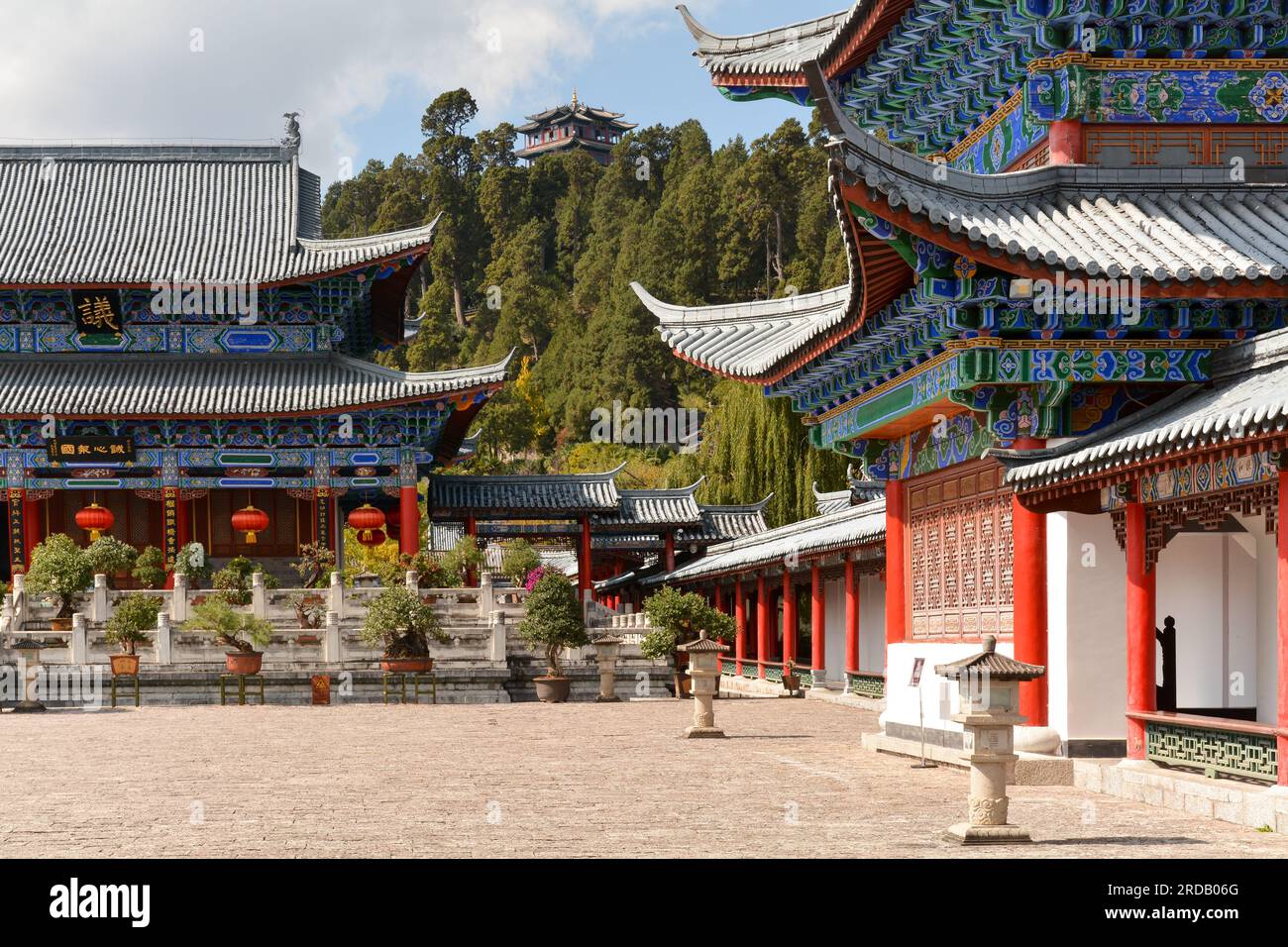 Traditional ancient chinese historic old town architecture culture hi ...
