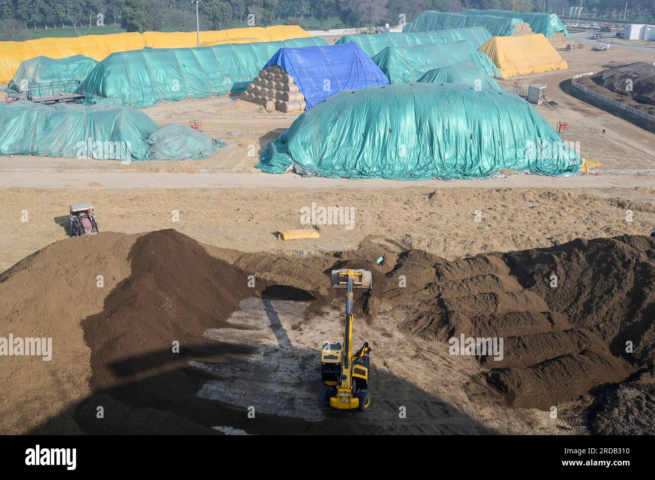 INDIA, Punjab, Lehragaga, Verbio biogas plant process paddy straw to ...