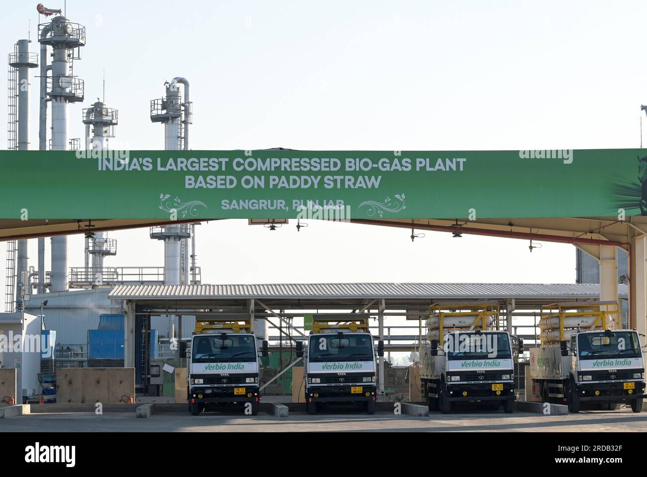 INDIA, Punjab, Lehragaga, Verbio biogas plant process paddy straw to ...