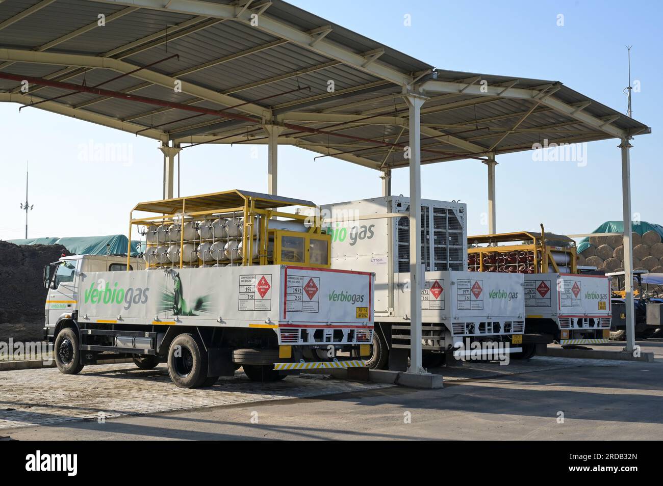 INDIA, Punjab, Lehragaga, Verbio biogas plant process paddy straw to ...