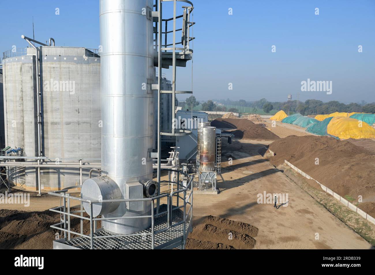 INDIA, Punjab, Lehragaga, Verbio biogas plant process paddy straw to ...