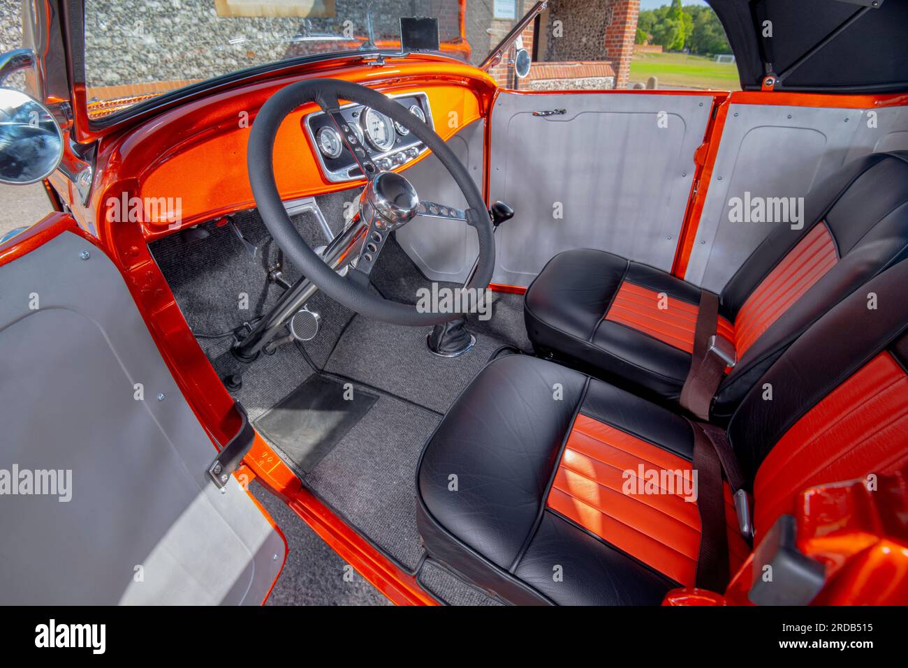 '32 Ford roadster traditional style hod rod Stock Photo - Alamy