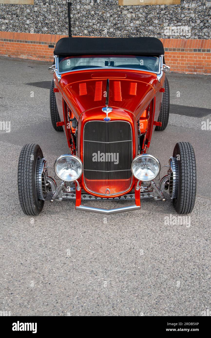 '32 Ford roadster traditional style hod rod Stock Photo - Alamy