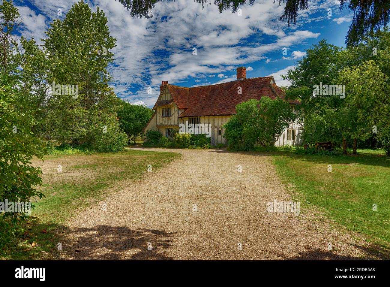 Flatford East Bergholt Suffolk England UK Stock Photo - Alamy