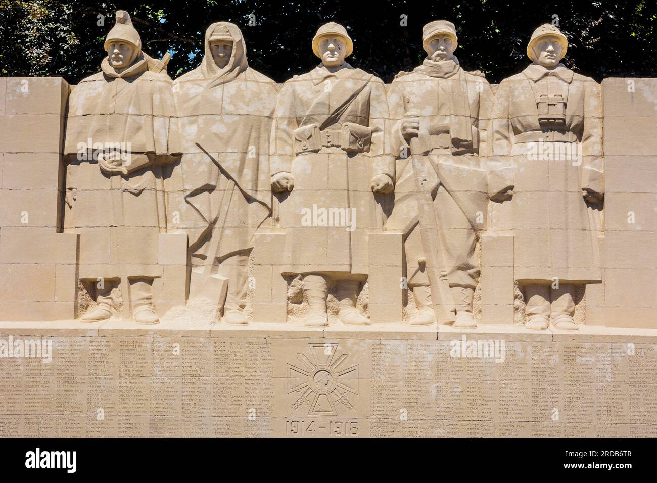 Verdun War Memorial Monument aux Enfants de Verdun morts pour la France ...