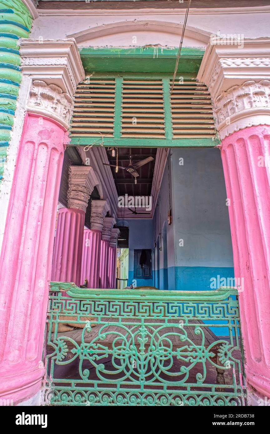 12 26 2014 Pillar of a Vintage Colonial style Old House Gaya.Bihar ...