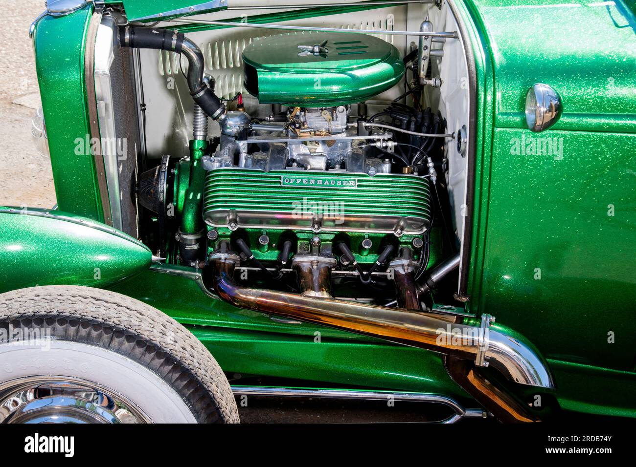 32 ford roadster hi-res stock photography and images - Alamy