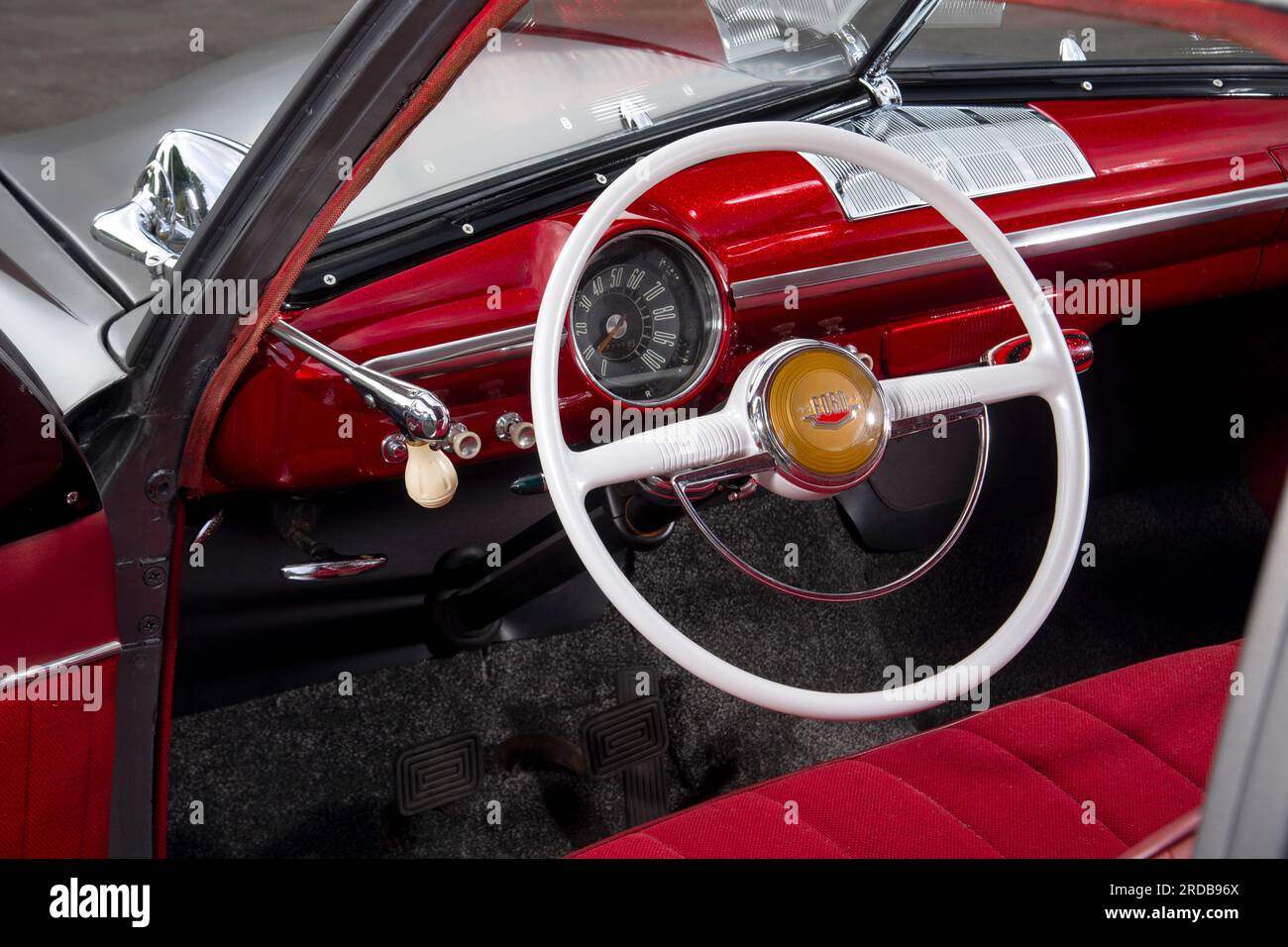 1949 Ford 'Shoebox' custom car Stock Photo - Alamy