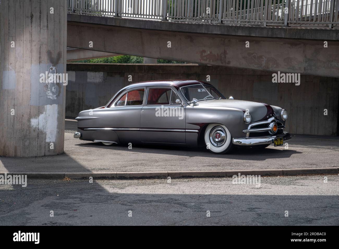 1949 Ford 'Shoebox' custom car Stock Photo - Alamy
