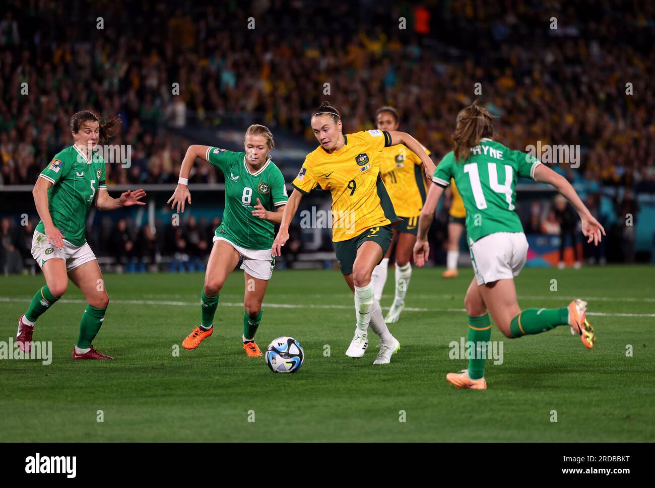 Australia's Caitlin Foord tries to get past Republic of Ireland's ...
