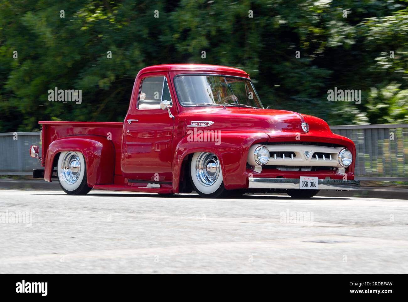 Bagged Ford F100