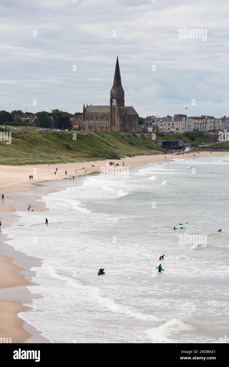 Tynemouth Beach Long Sands with surfers Stock Photo - Alamy