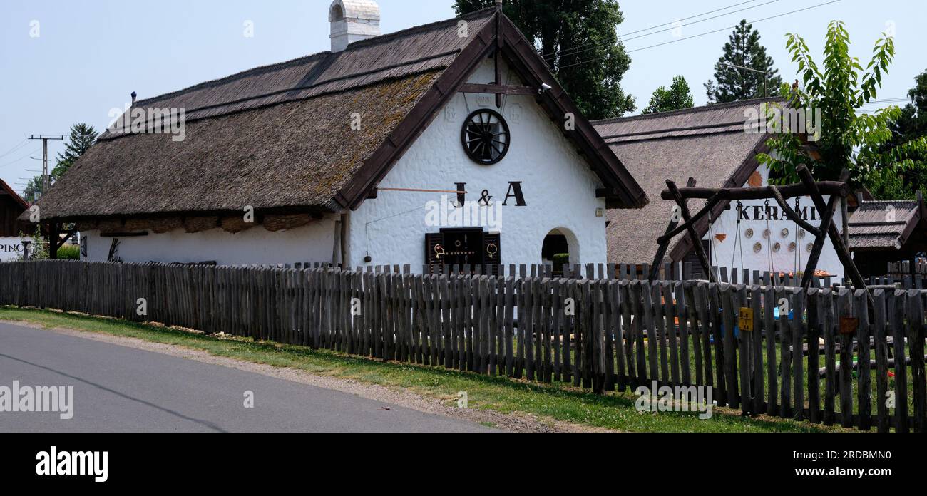 Pretty traditional thatched roof houses Stock Photo - Alamy