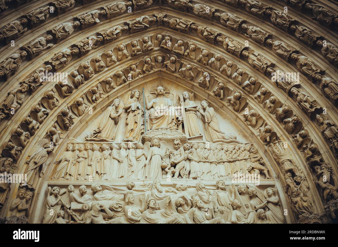 Paris west facade of Notre Dame cathedral Stock Photo - Alamy