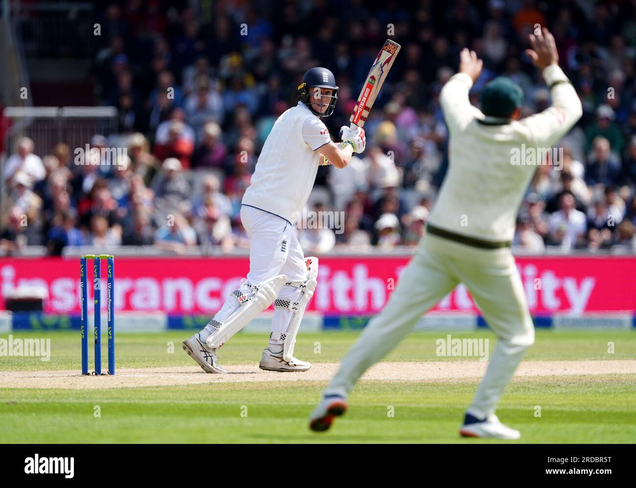 Zak crawley ashes 2023 old trafford hi-res stock photography and images ...