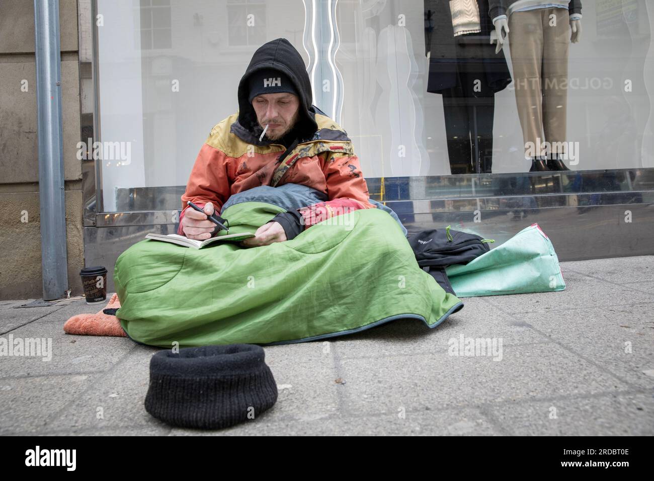 Uk and smoking and sofa hi-res stock photography and images - Alamy