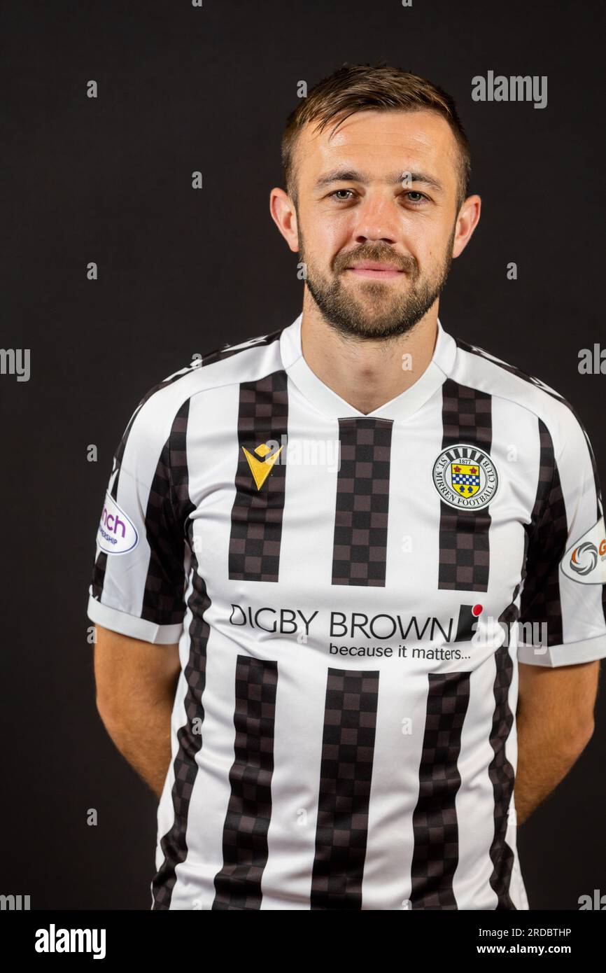 Conor mcmenamin st mirren hi-res stock photography and images - Alamy