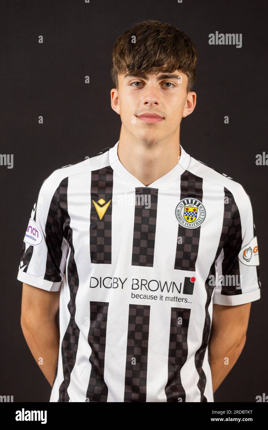 St andrew portrait hi-res stock photography and images - Alamy