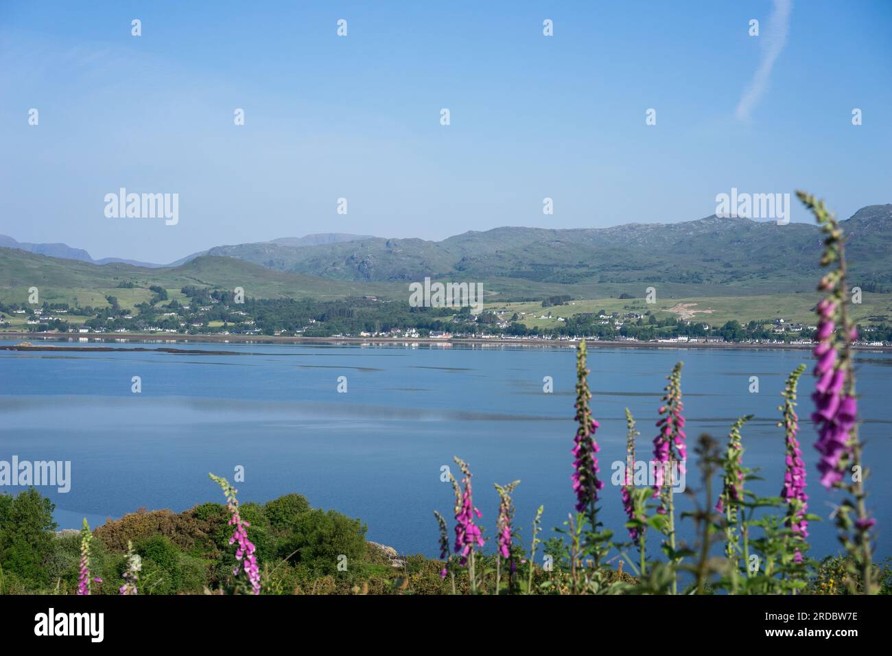 Lochcarron village hi-res stock photography and images - Alamy