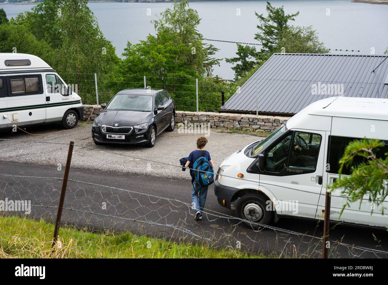 School bus drop off uk hi-res stock photography and images - Alamy