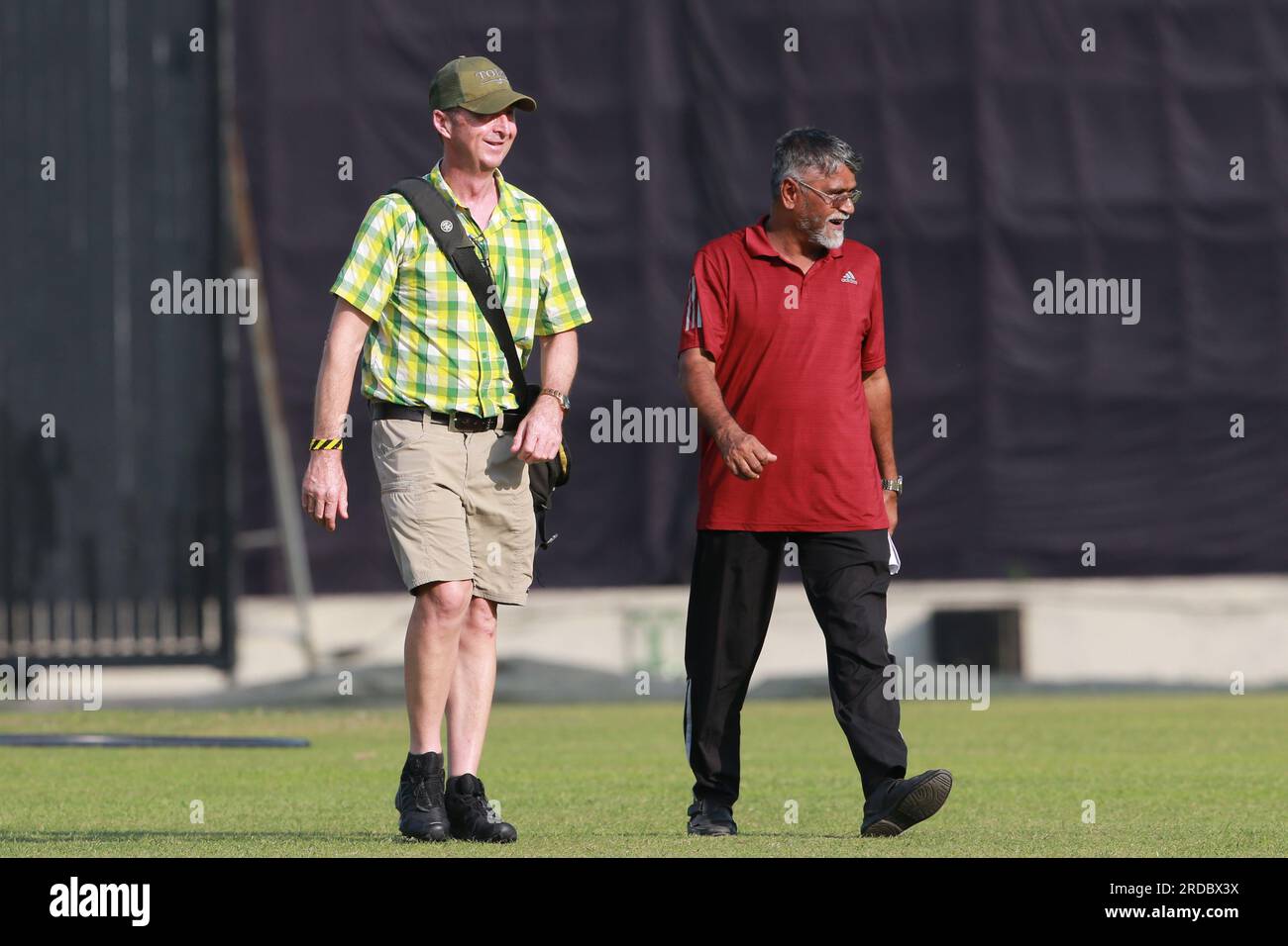 The Bangladesh Cricket Board (BCB) has appointed Tony Hemming (yellow ...