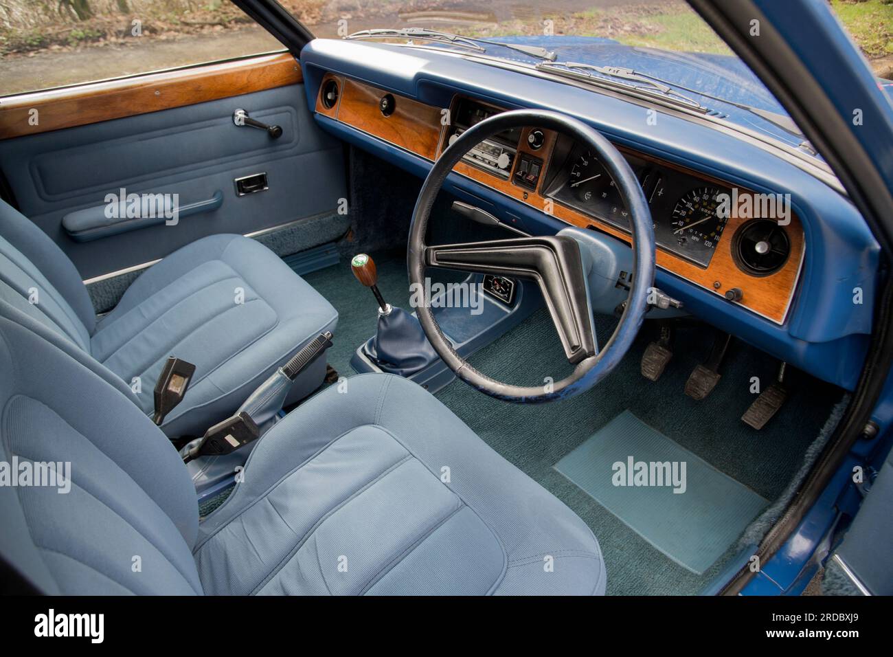 1975 Mk3 Ford Cortina 2000E classic British family car Stock Photo - Alamy