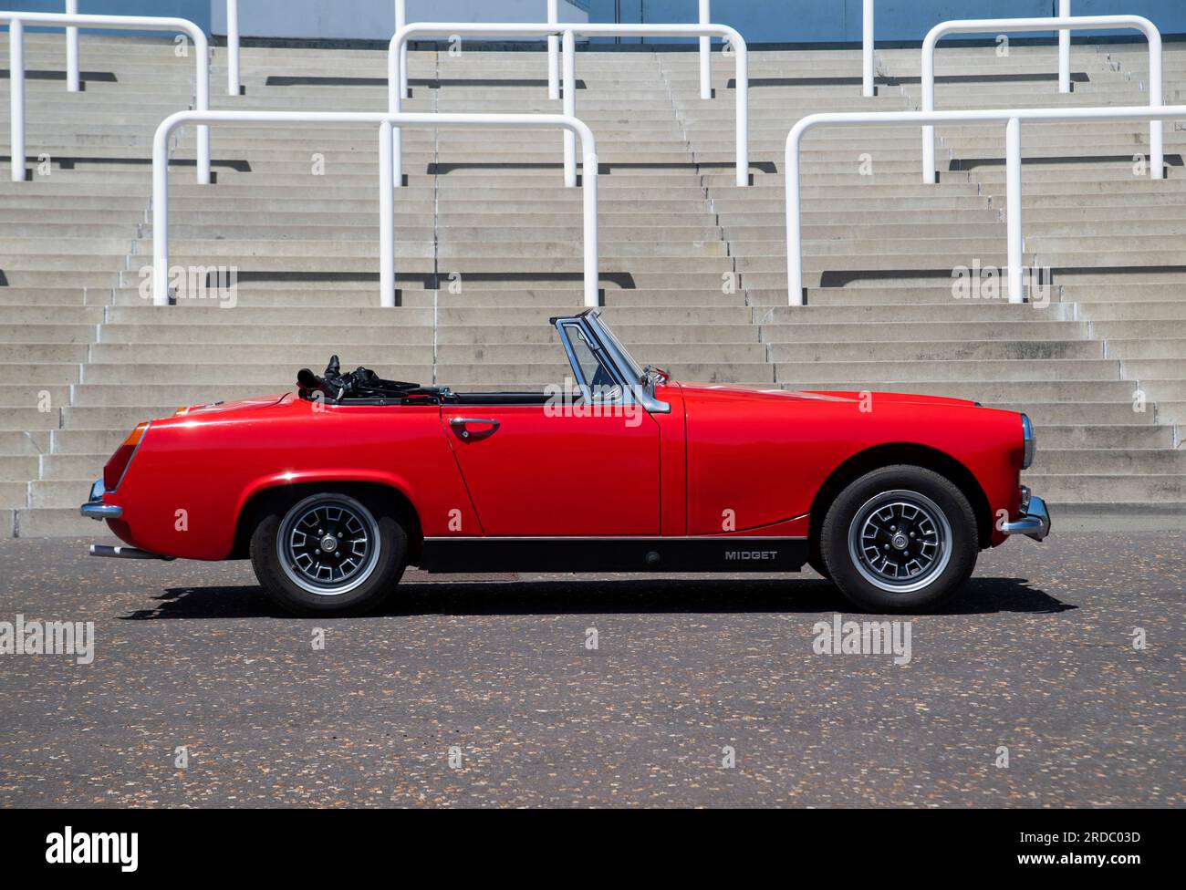 1971 MG Midget Mk3 classic British sports car Stock Photo - Alamy