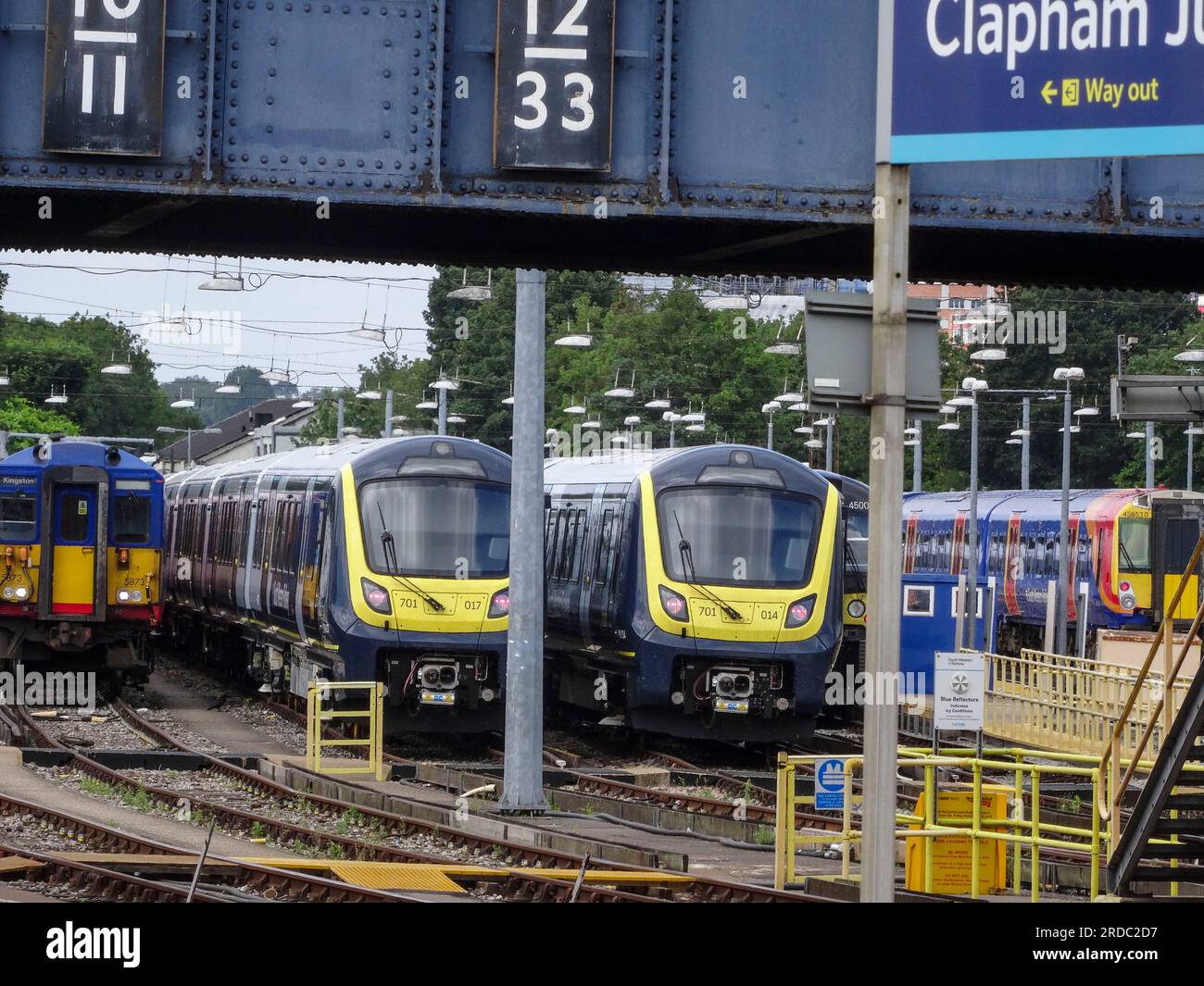 Section of platform at Clapham Junction railway station with train ...