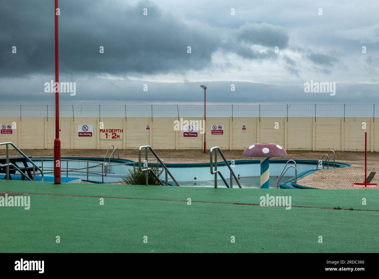 TheTropicana Warm Sea Pools, Newcastle, Co. Down, outdoor swimming ...
