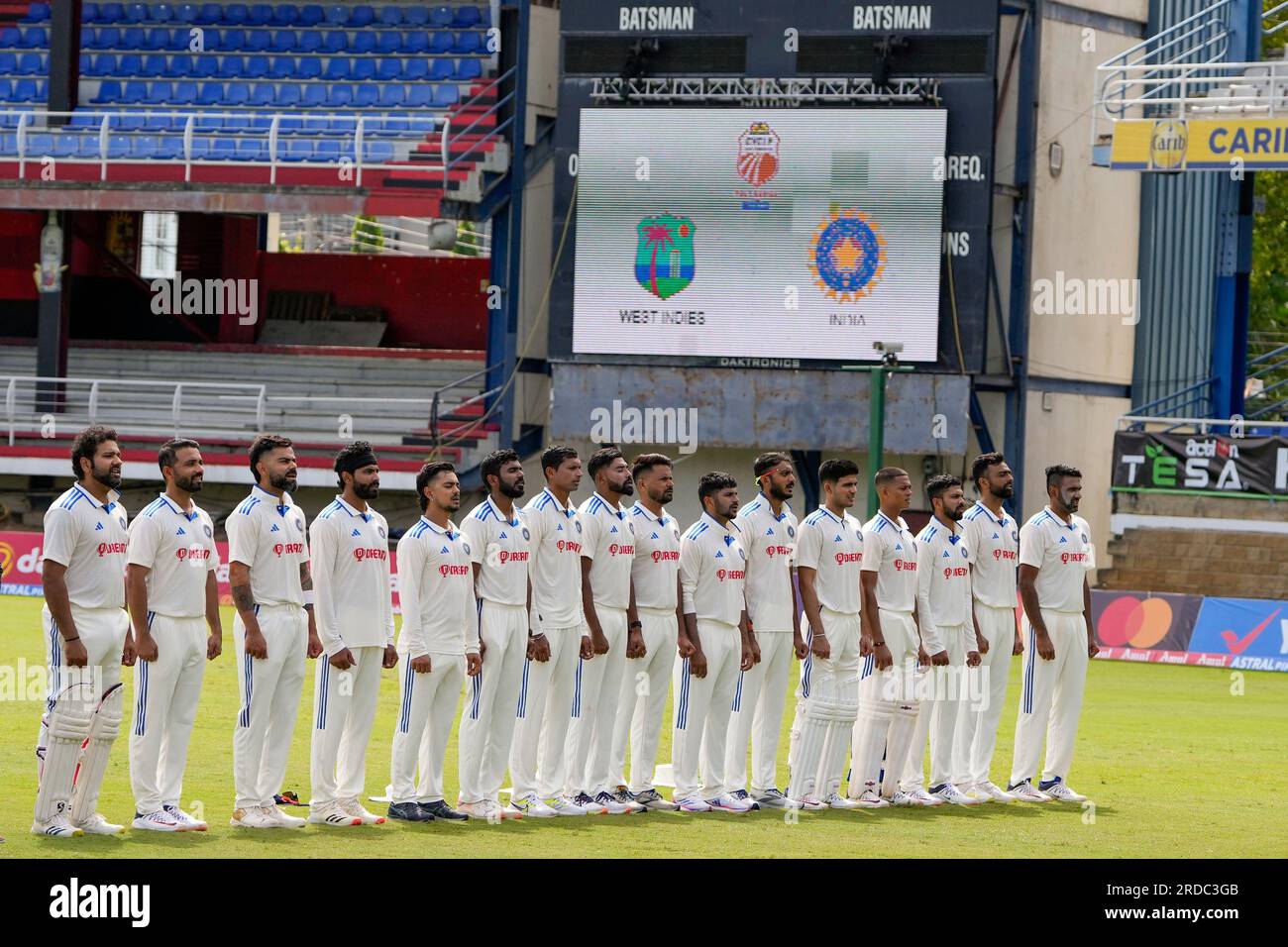 Players of India line up during the anthems ceremony prior to day one ...
