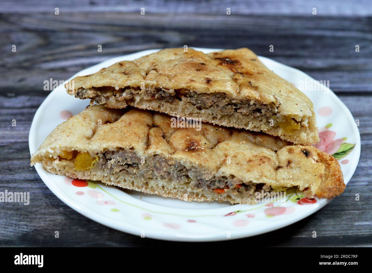 Hawawshi hi-res stock photography and images - Alamy