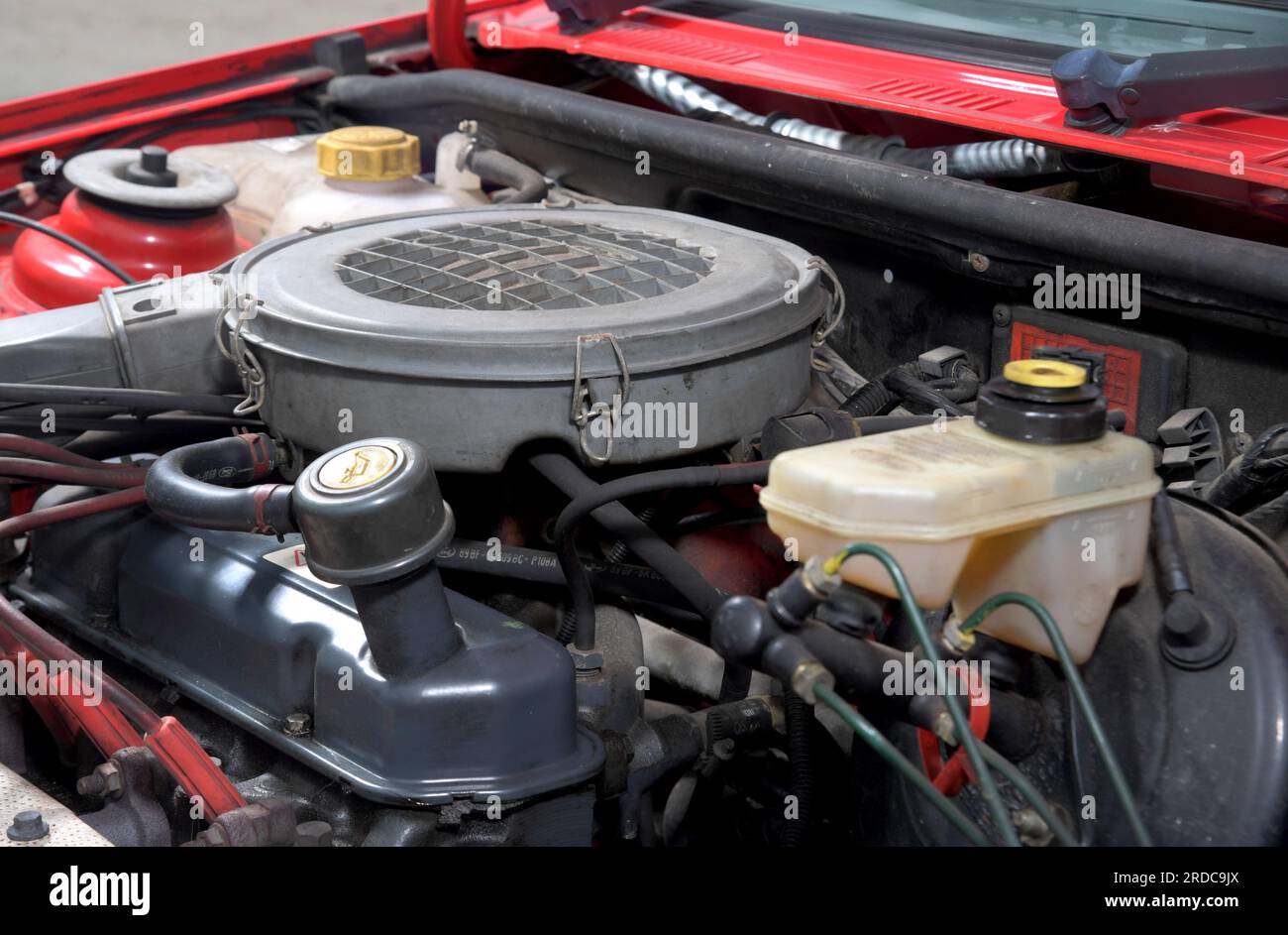 Ford cvh engine hi-res stock photography and images - Alamy