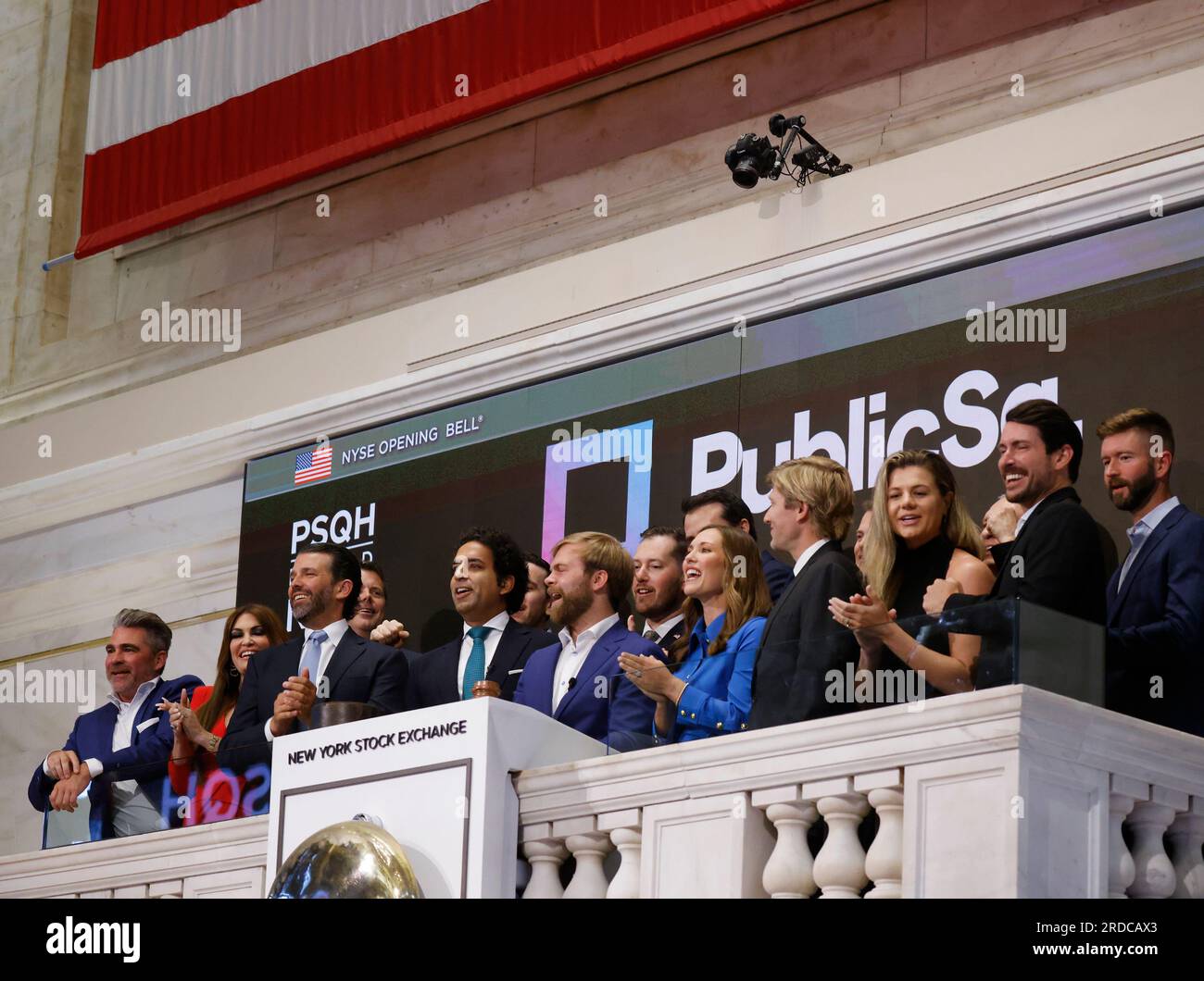 Publicsq hi-res stock photography and images - Alamy