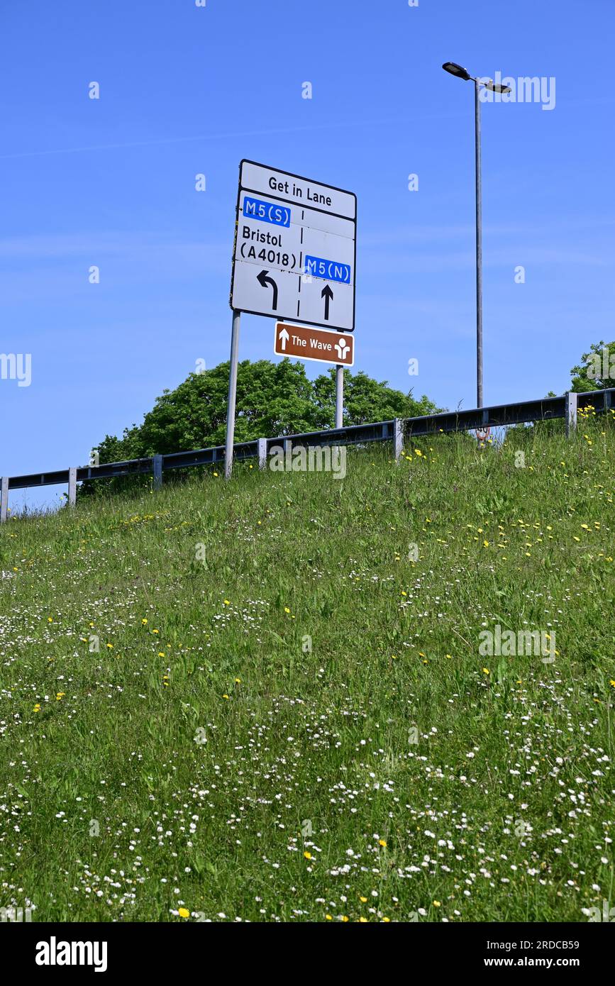 A Road Sign At The Mall Shopping Centre Cribbs Causeway Bristol Stock