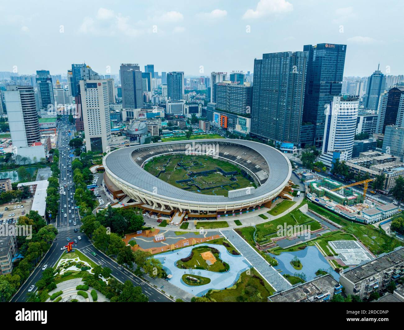 (230720) -- CHENGDU, July 20, 2023 (Xinhua) -- This aerial photo taken ...