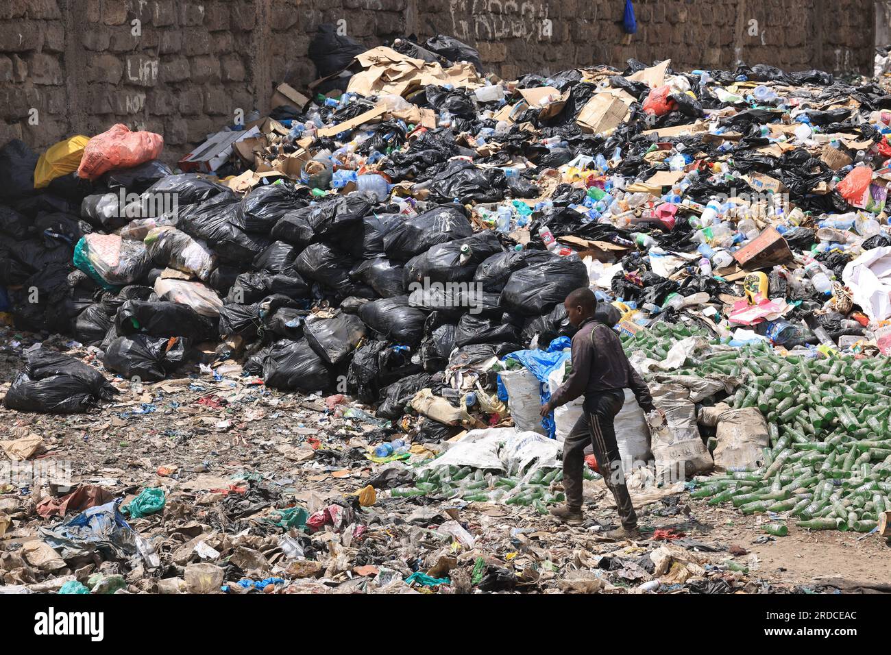 Plastics recycling plant usa hi-res stock photography and images - Alamy
